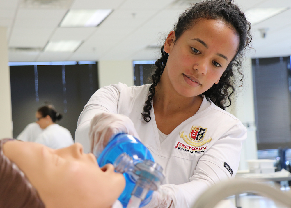 What is an LVN? | Jersey College